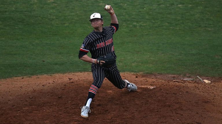 COLLEGE BASEBALL: Late home run lifts Southeastern past CVCC - Hobbs ...